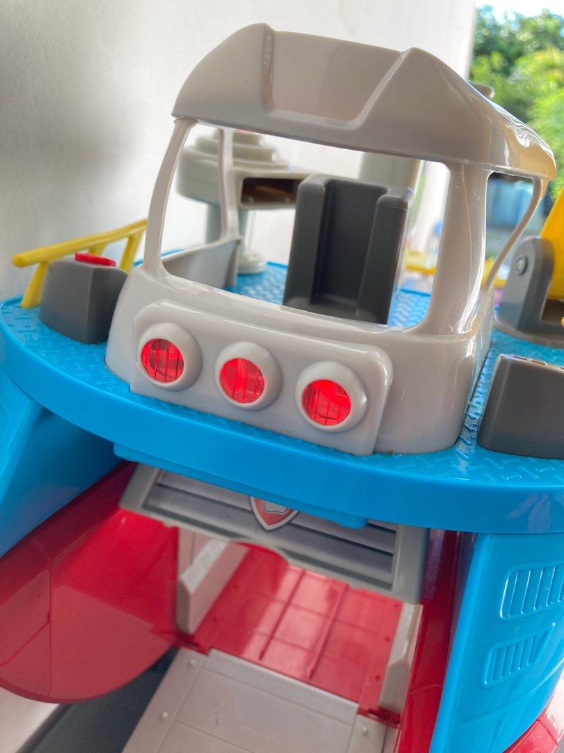 Paw Patrol Sea Patrol - Sea Patroller Transforming Vehicle with Lights ...