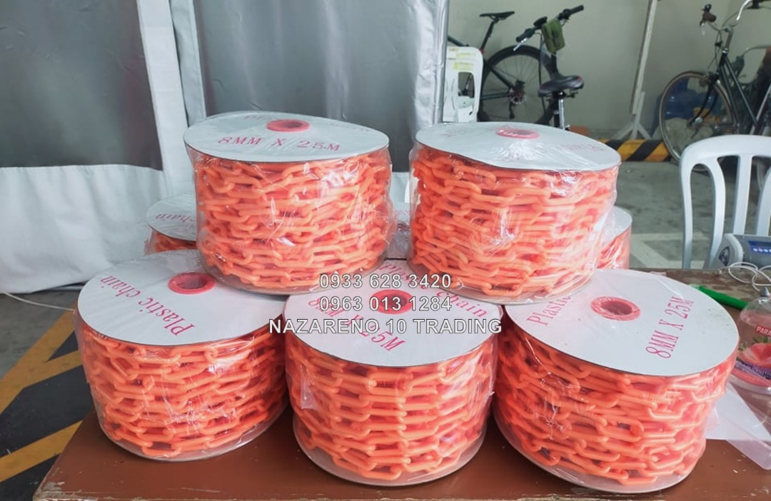 Plastic Chain Road Safety signage, Looking For on Carousell