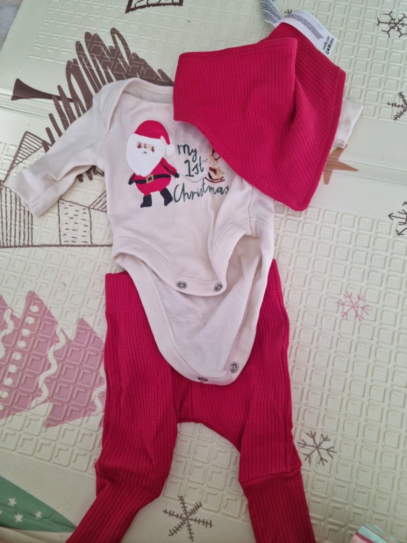 Primark Christmas Baby set, Babies & Kids, Babies & Kids Fashion on ...