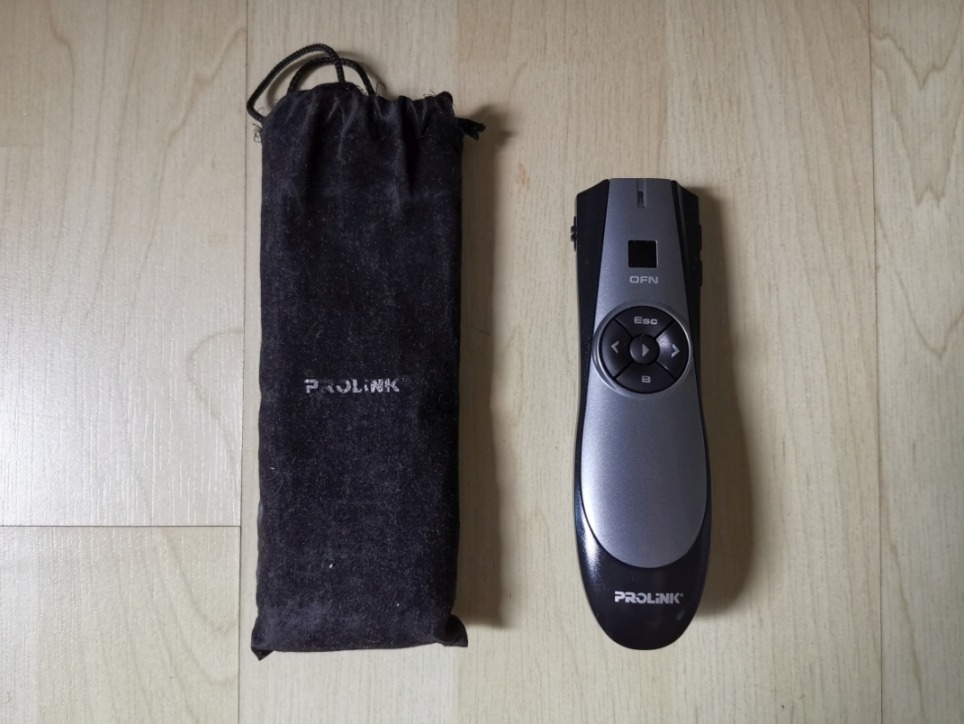 Prolink PWP102G Wireless Laser Pointer Presenter (with Carry Pouch ...