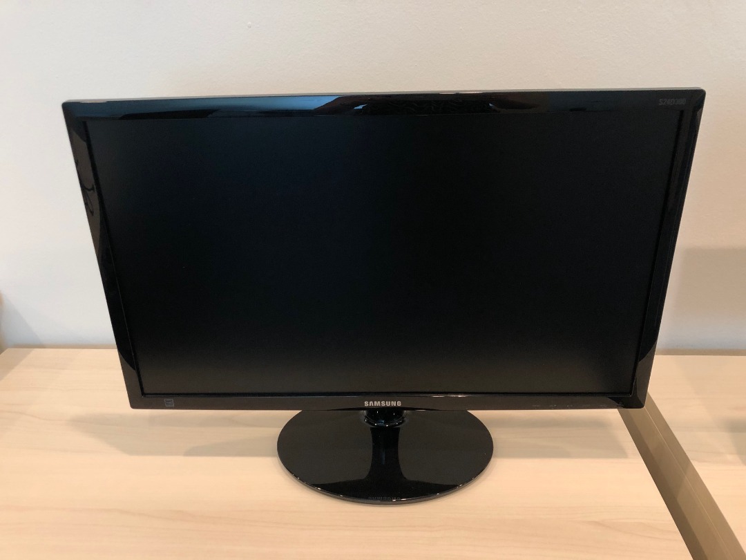 Samsung monitor model S24D300H, Computers & Tech, Parts & Accessories ...