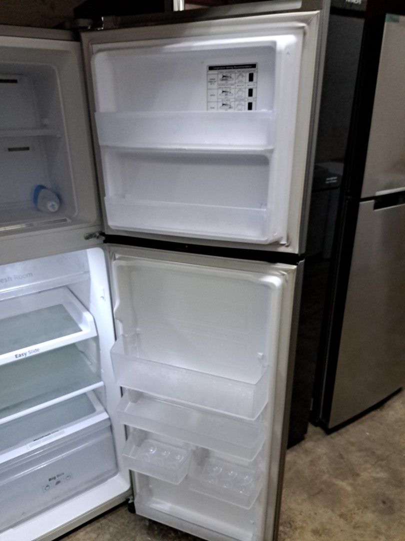 Samsung Refrigerator Fridge inverter 4 ticks 255L net warranty 2months ...