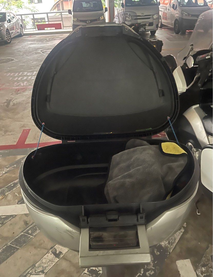 Shad 48 Litres Top Box, Motorcycles, Motorcycle Accessories on Carousell