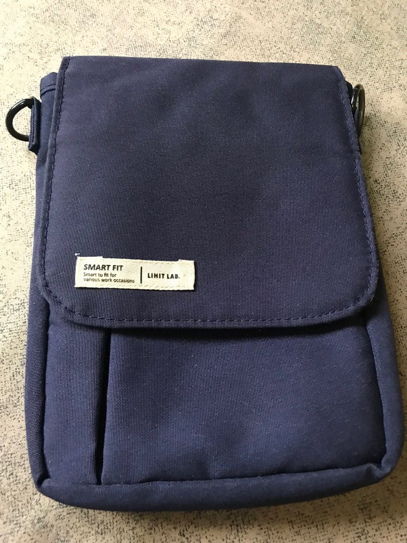 Smart fit bag, Men's Fashion, Bags, Sling Bags on Carousell