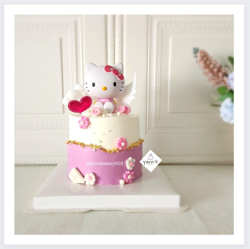 Hello Kitty Cake, Food & Drinks, Homemade Bakes on Carousell