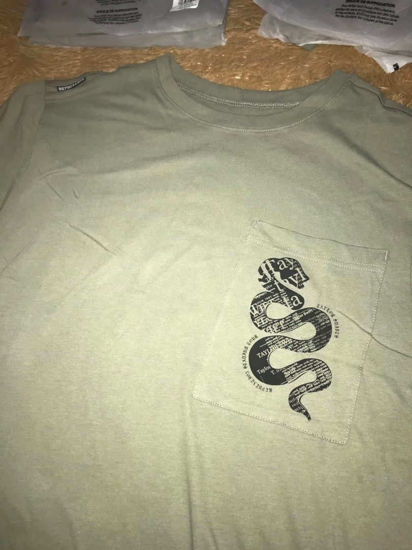 Taylor Swift Rep Snake Shirt Medium - SEALED on Carousell