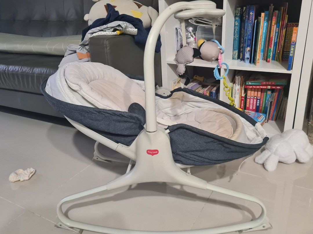 Tiny Love Baby Rocker, Babies & Kids, Baby Nursery & Kids Furniture ...