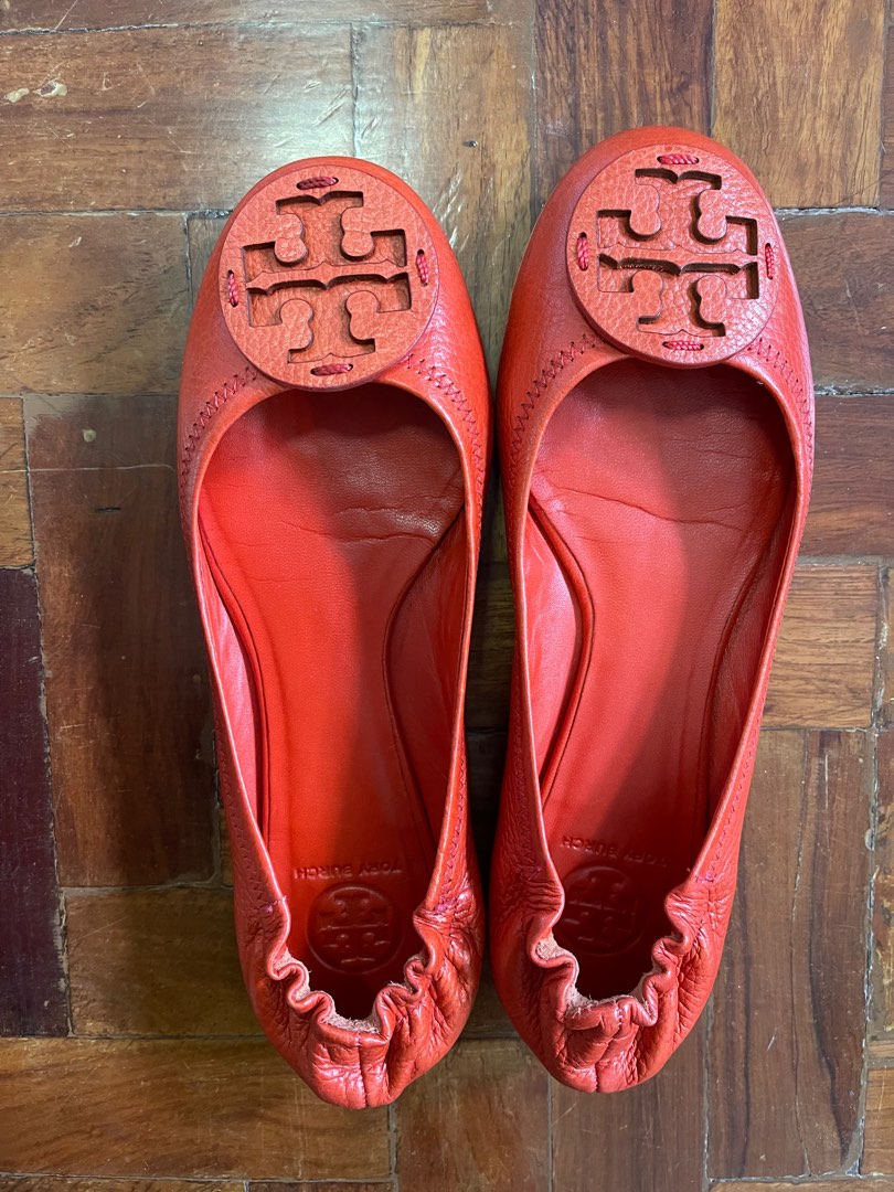Tory Burch Reva Flats in Orange, Women's Fashion, Footwear, Flats ...