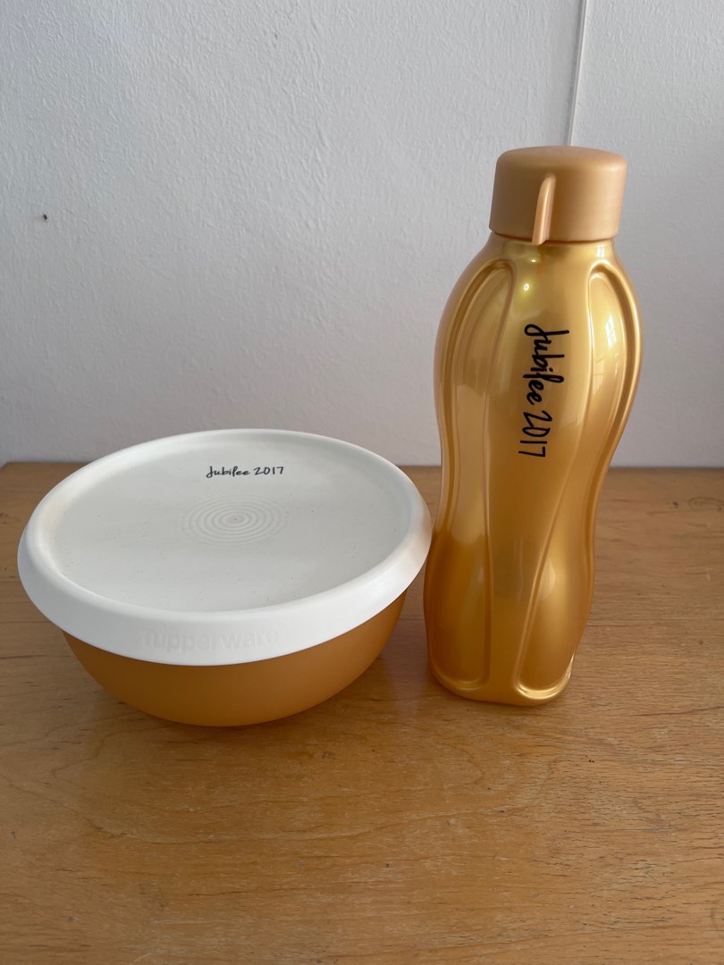 Tupperware Jubilee 2017 One touch n bottle set, Furniture & Home Living ...
