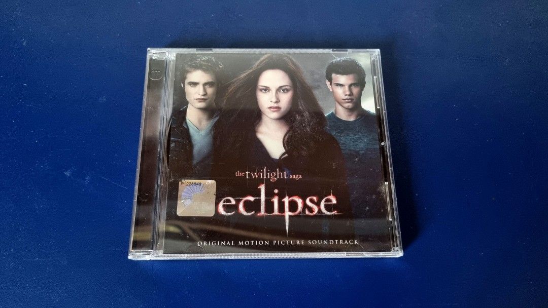 Twilight-Eclipse Soundtrack CD, Hobbies & Toys, Music & Media, CDs ...