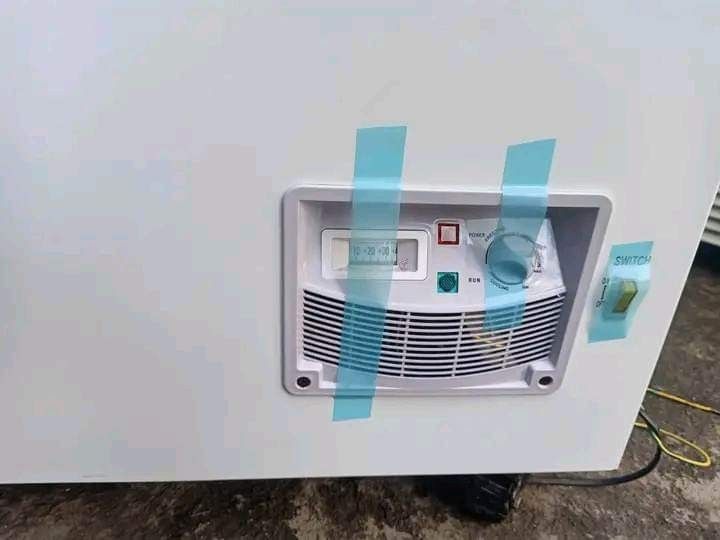 UNIGMA CHEST FREEZER SLIDING GOOR, TV & Home Appliances, Kitchen ...