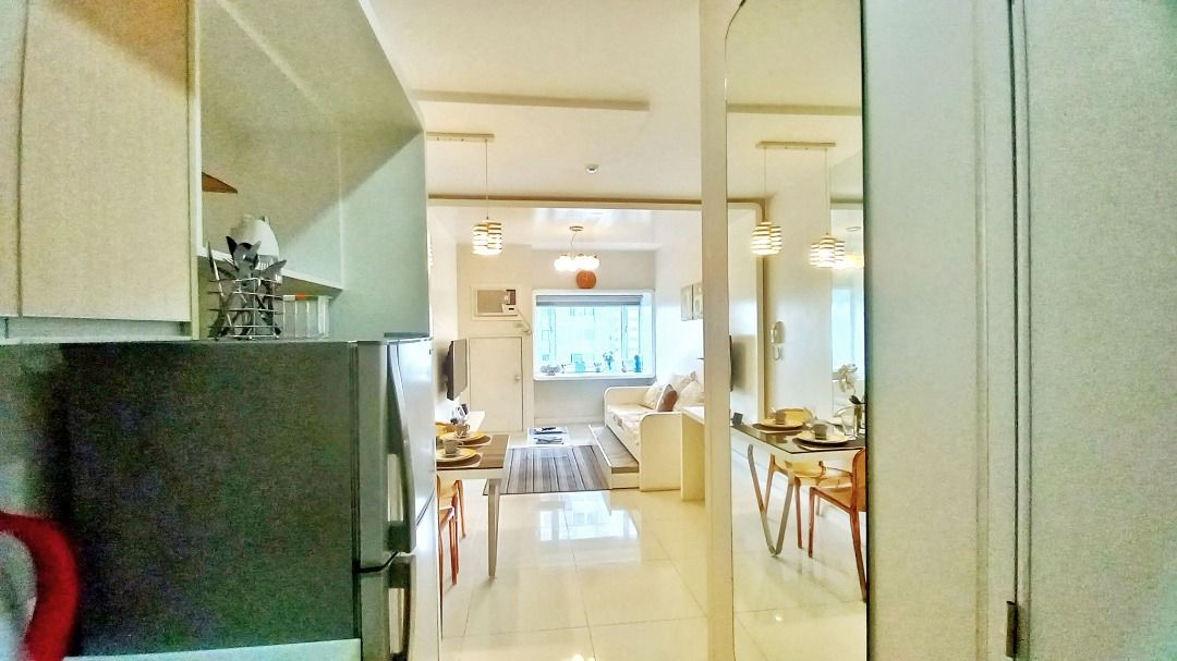 UNIVERSITY TOWER 4 - P. NOVAL on Carousell