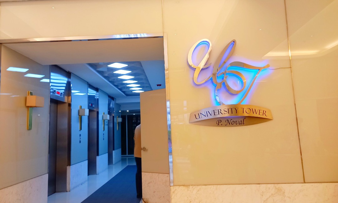 UNIVERSITY TOWER 4 - P. NOVAL on Carousell