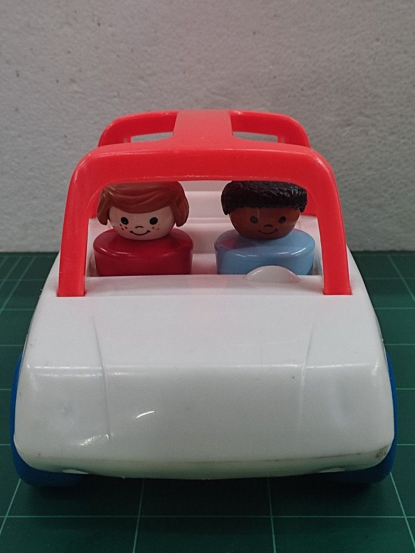Vintage Little Tikes (U.S.A) Toddle Tots Family Car, Hobbies & Toys ...