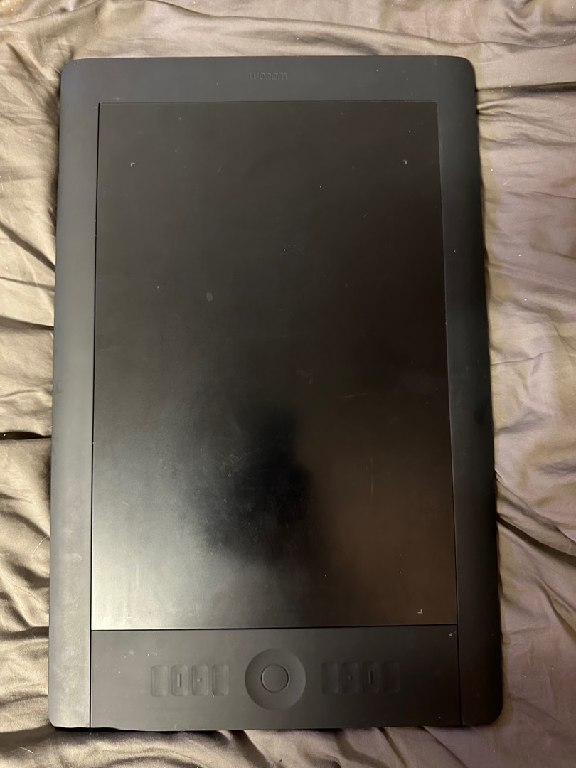 Wacom intuos 5 touch large PTH-850, 電腦＆科技, 電腦周邊及配件, 其他 - Carousell