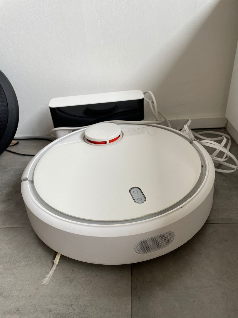 Xiaomi Mi Smart Vacuum Cleaner | 1st Generation, TV & Home Appliances ...