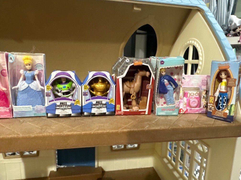 Zuru miniature toys, Hobbies & Toys, Toys & Games on Carousell