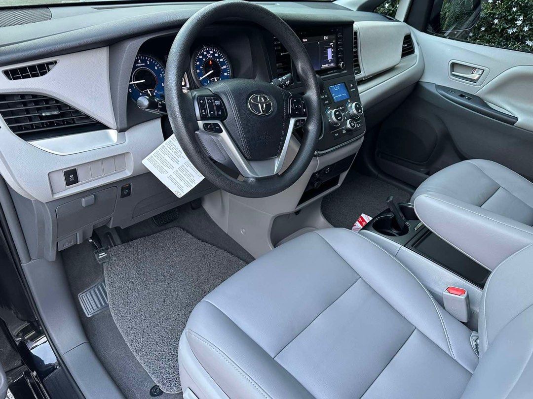 2019 Toyota Sienna LE 23T kms Auto, Cars for Sale, Used Cars on Carousell