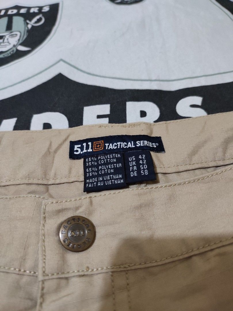511 tactical cargo shorts (big size) on Carousell