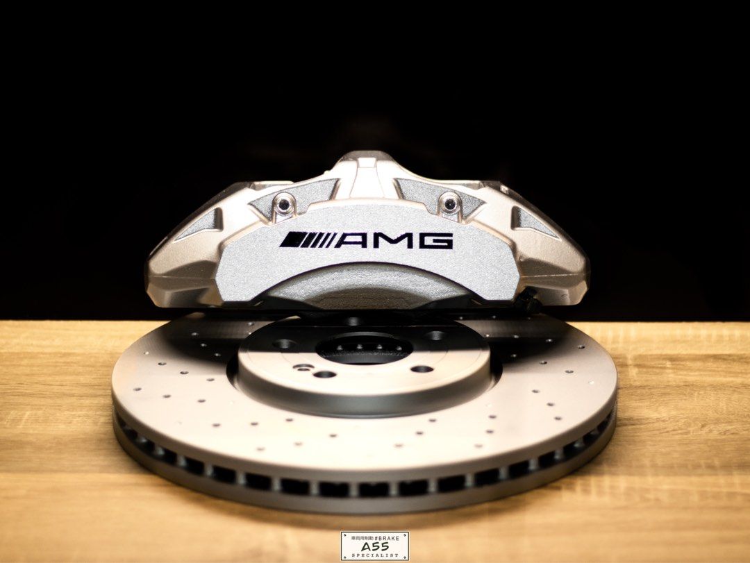 AMG A35 BBK 4 Pot Caliper Brake Kit : Mercedes W177 A180 A200 A250 ...