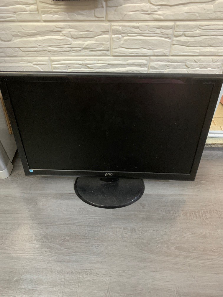 AOC LCD電腦螢幕 236LM0006, 電腦＆科技, 電腦周邊及配件, 電子屏幕 - Carousell