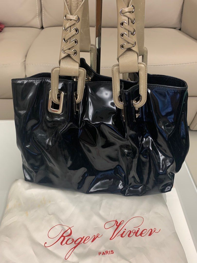 Authentic Roger Vivier (RV) handbags, 女裝, 手袋及銀包, 單肩包 - Carousell
