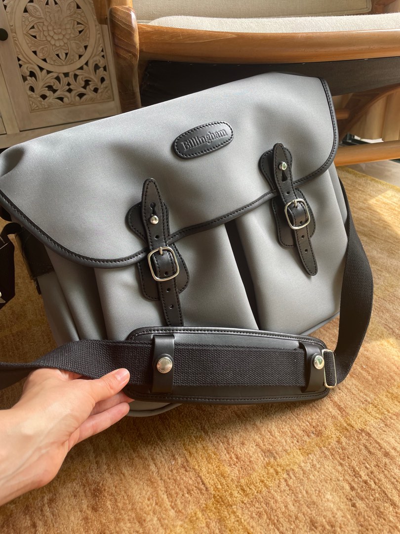 Billingham Hadley Large with Black Interior, Women's Fashion, Bags ...