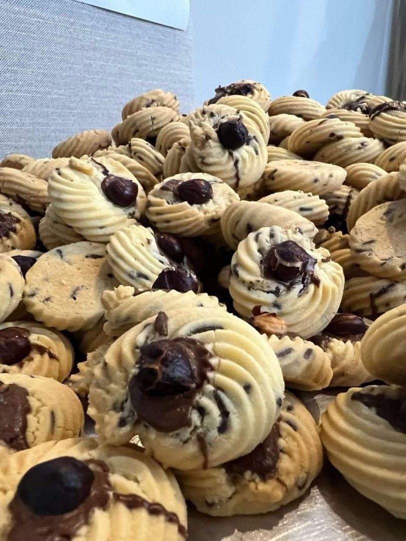 Biskut raya premium, Food & Drinks, Homemade Bakes on Carousell