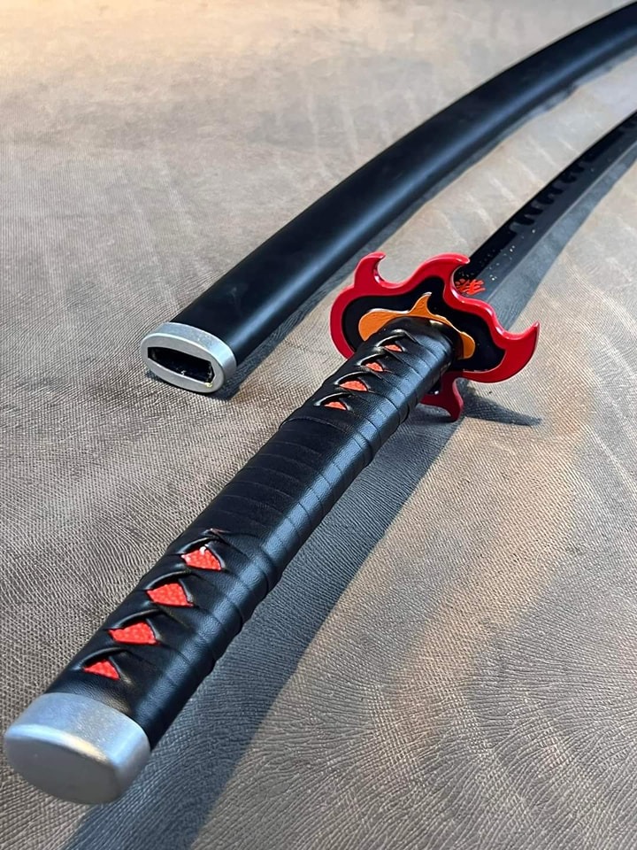 Demon Slayer Tanjiro Version 2 Sword, 1045 Carbon Steel Sword, Hobbies ...