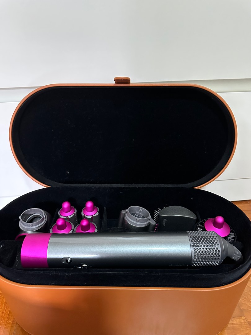 Dyson Airwrap Complete Set, Beauty & Personal Care, Hair on Carousell