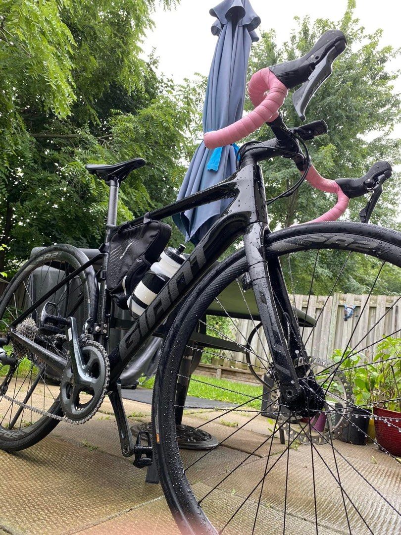 GIANT DEFY ADV 3 CARBON 2020 model on Carousell