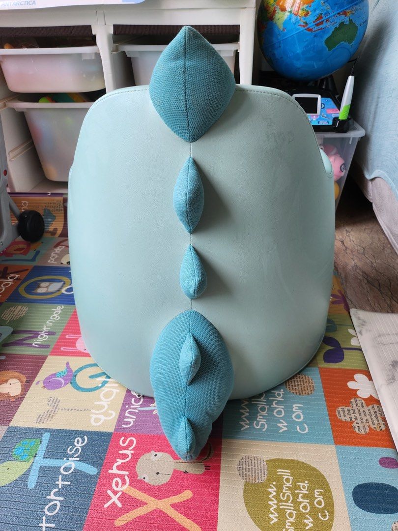 Iloom kid sofa, Babies & Kids, Baby Nursery & Kids Furniture, Kids ...