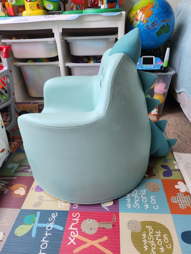 Iloom kid sofa, Babies & Kids, Baby Nursery & Kids Furniture, Kids ...