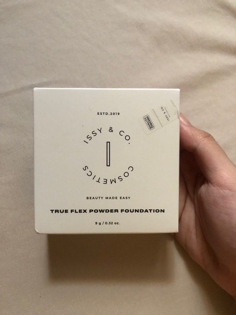 Issy & Co. True Flex Powder Foundation in Fawn, Beauty & Personal Care ...