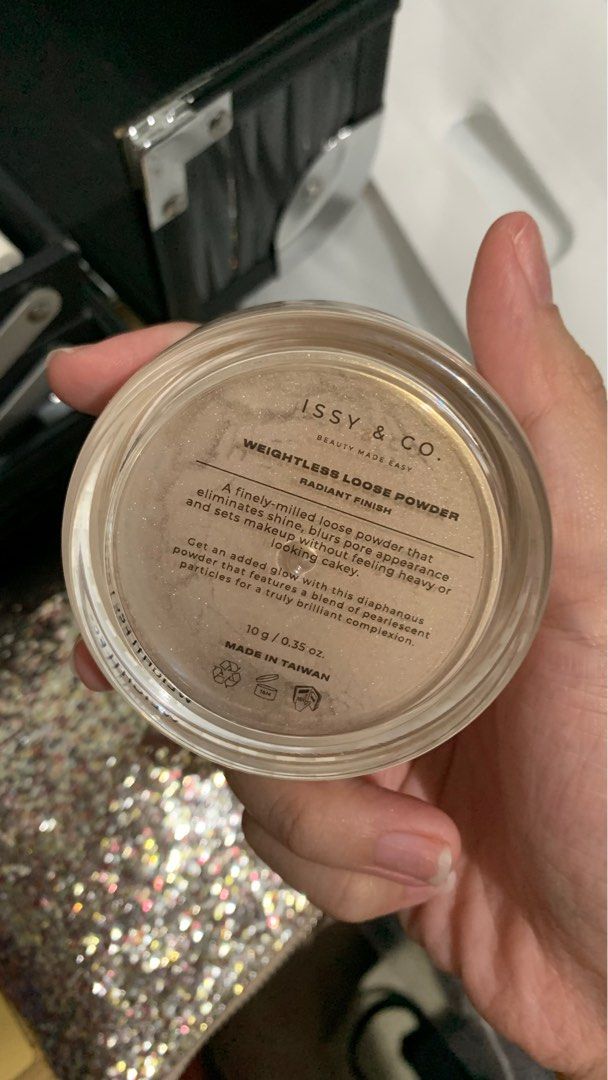 Issy and Co. Loose Powder (Radiant Finish), Beauty & Personal Care ...