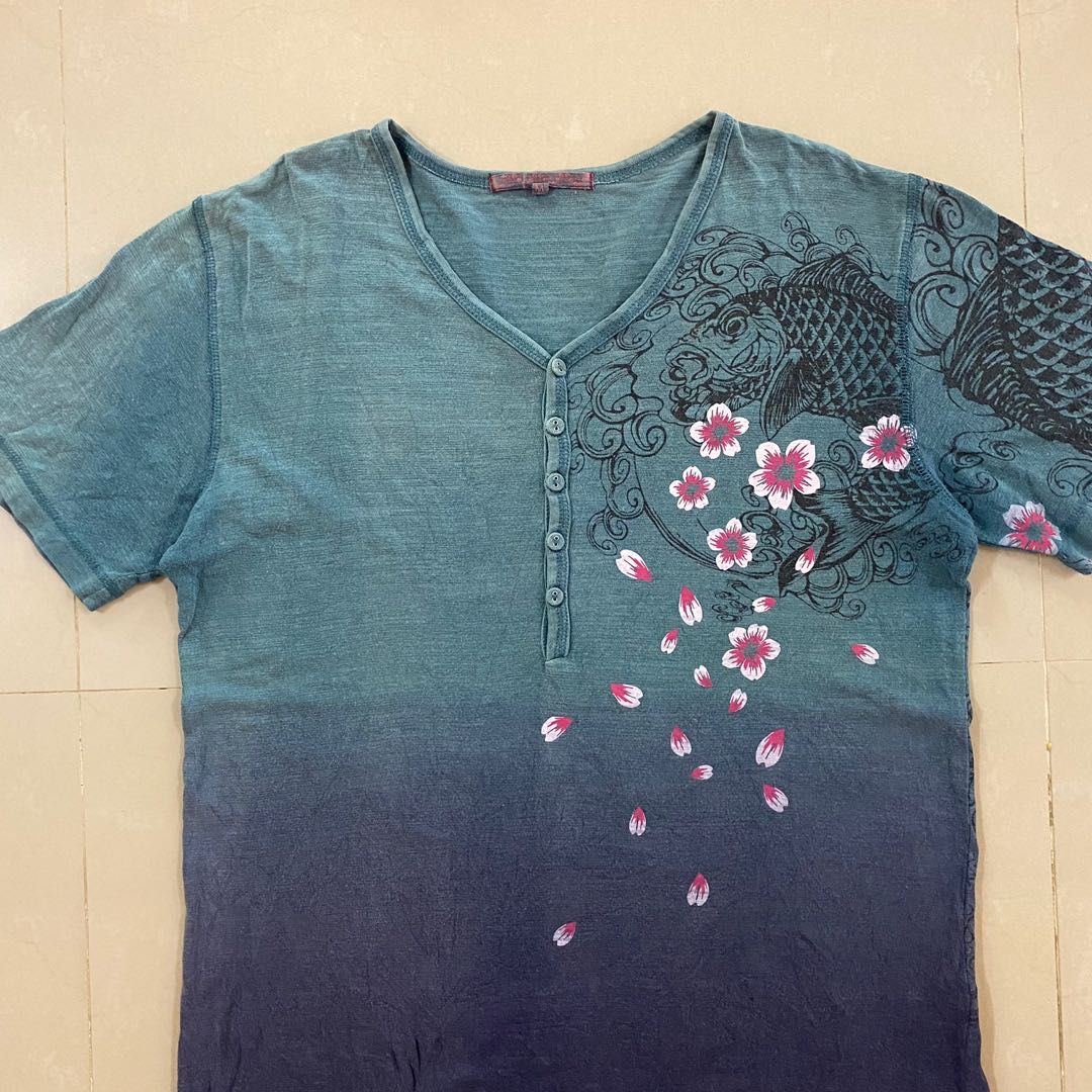 Japanese Traditional Motif Koi Fish 2 Tone, Men's Fashion, Tops & Sets ...