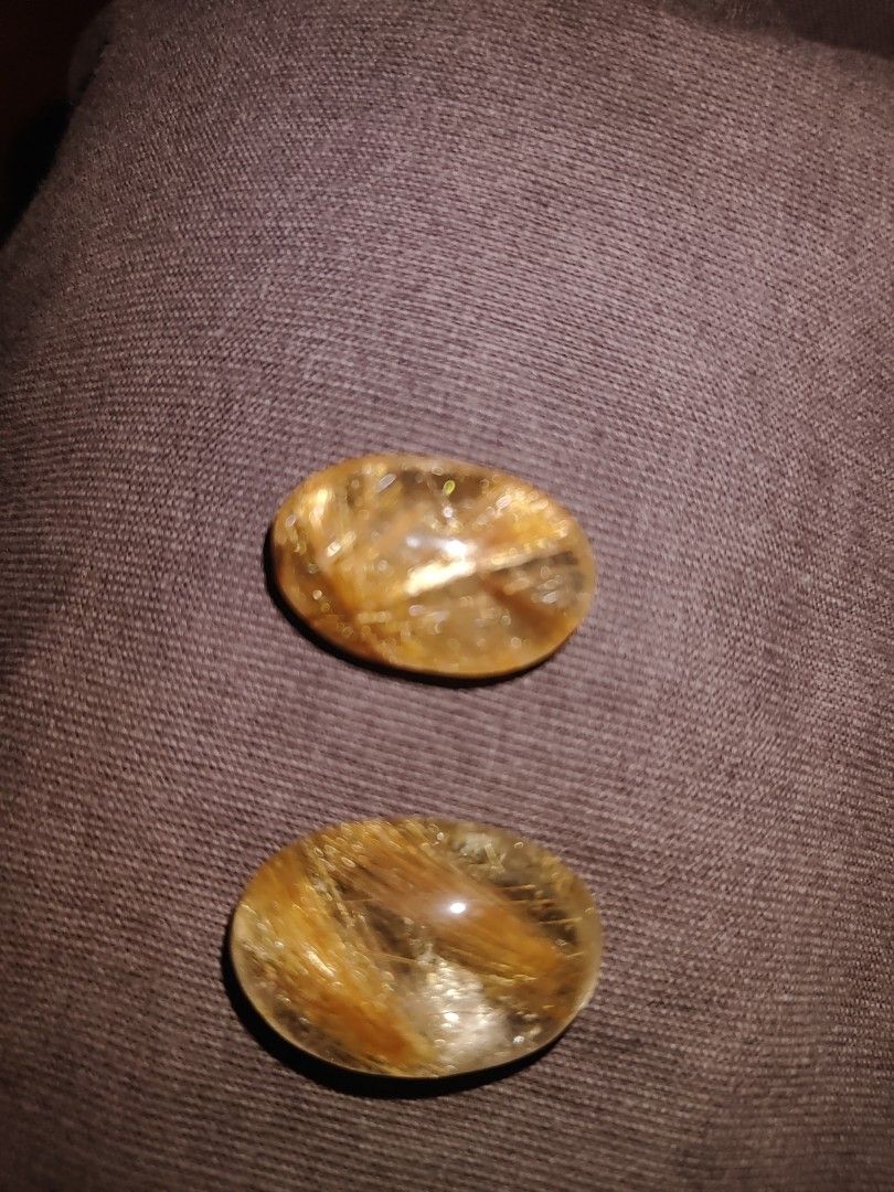 Jarung mas, Announcements on Carousell