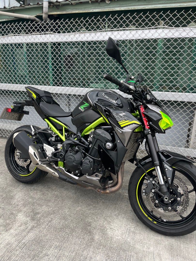 KAWASAKI Z900, 機車, 重機在旋轉拍賣