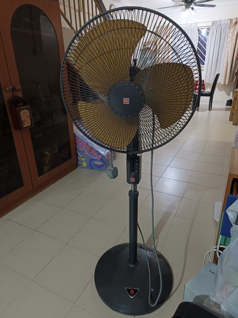 KDK Stand Fan, Furniture & Home Living, Lighting & Fans, Fans on Carousell
