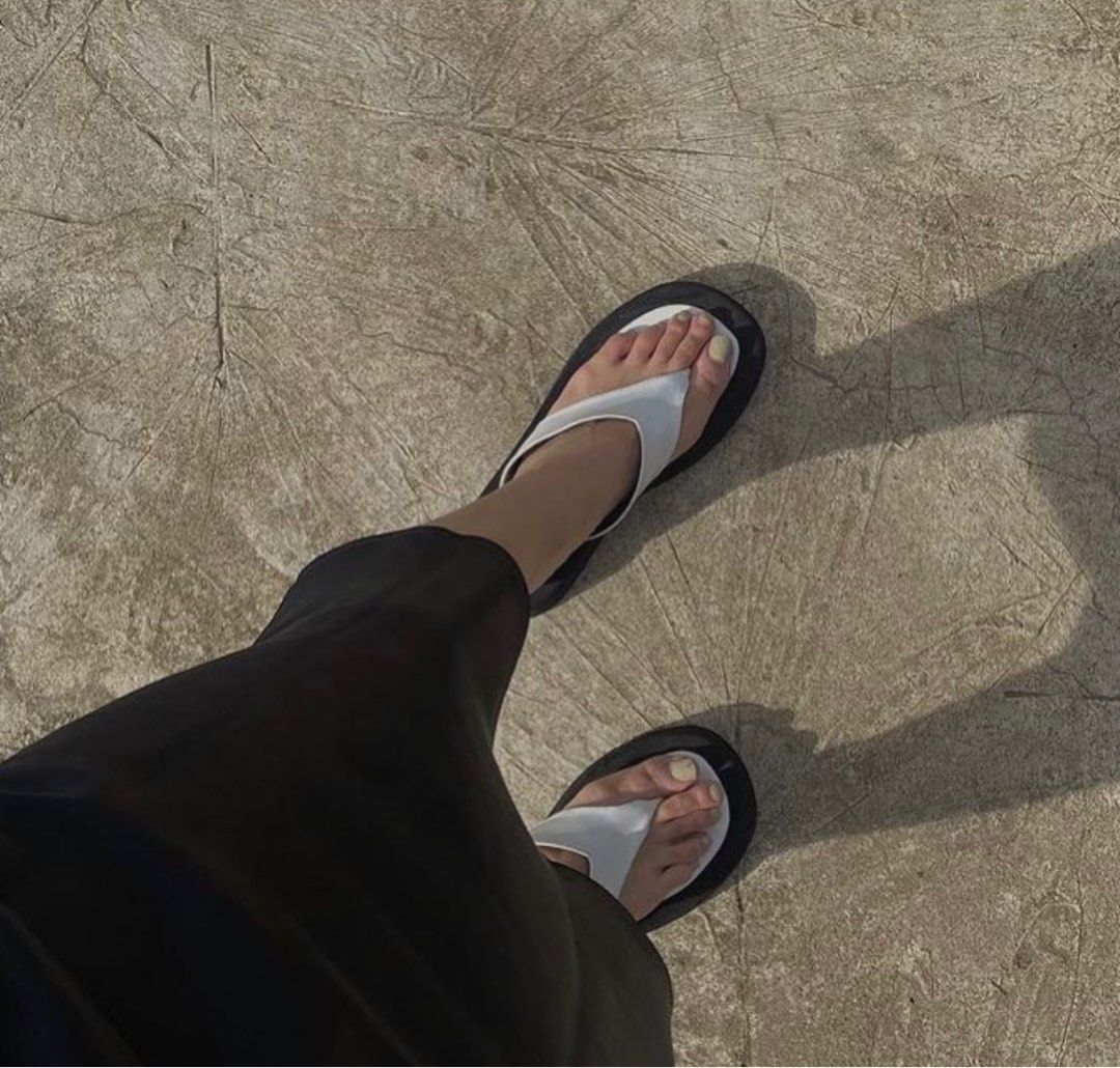 Kees Collection Boni White Sandals on Carousell