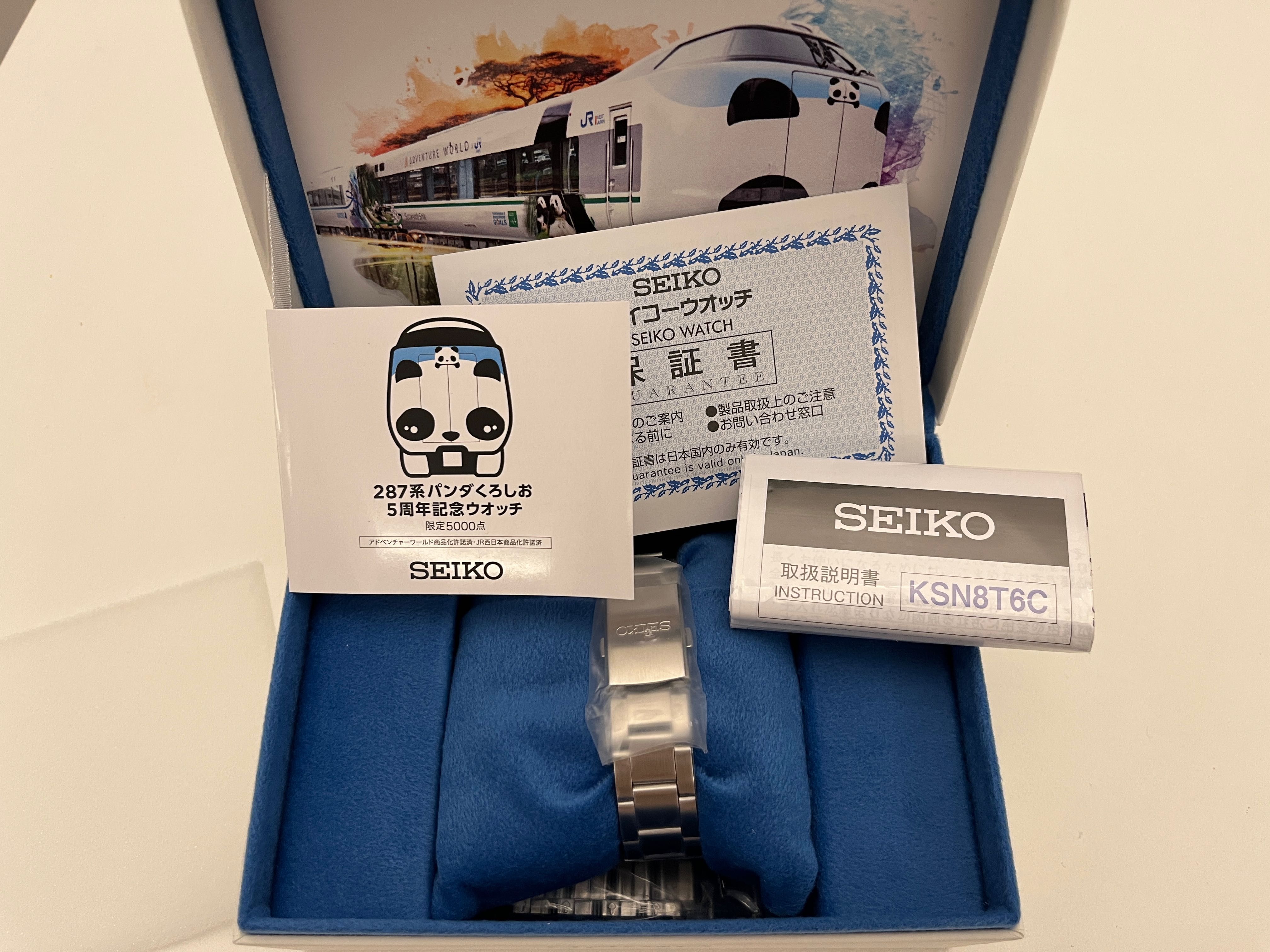 LIMITED JDM Seiko Panda Kuroshio - BNIB, Luxury, Watches on Carousell