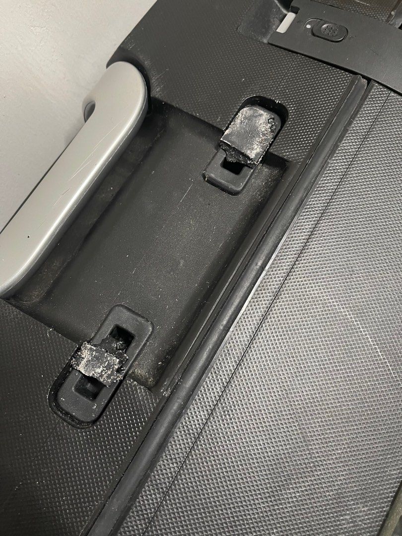 Lojel octa 2 large luggage, Hobbies & Toys, Travel, Luggage on Carousell