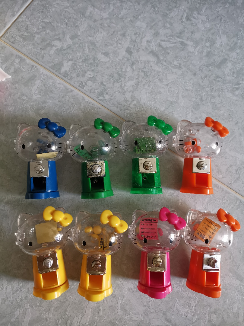 Mini Hello Kitty Capsule Machine, Hobbies & Toys, Toys & Games on Carousell