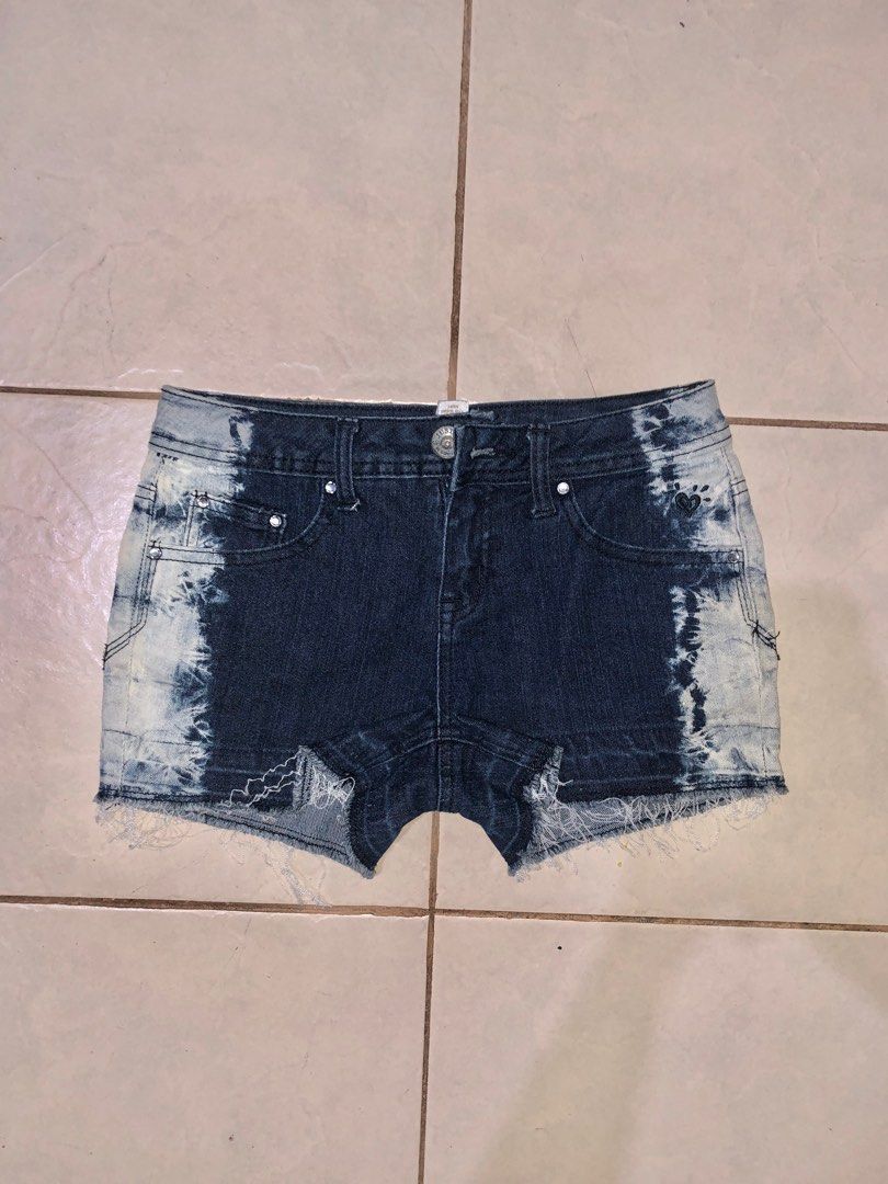 Mini Short Jeans, Women's Fashion, Bottoms, Shorts on Carousell