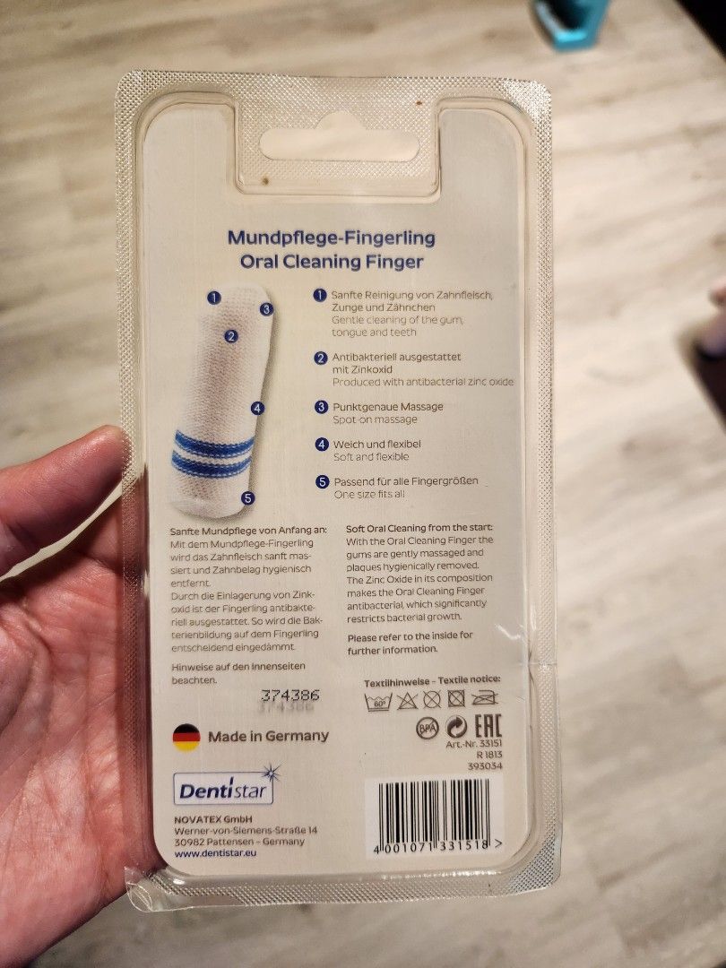 (NEW) Dentistar Oral Cleaning Finger Cloth, Babies & Kids, Nursing ...