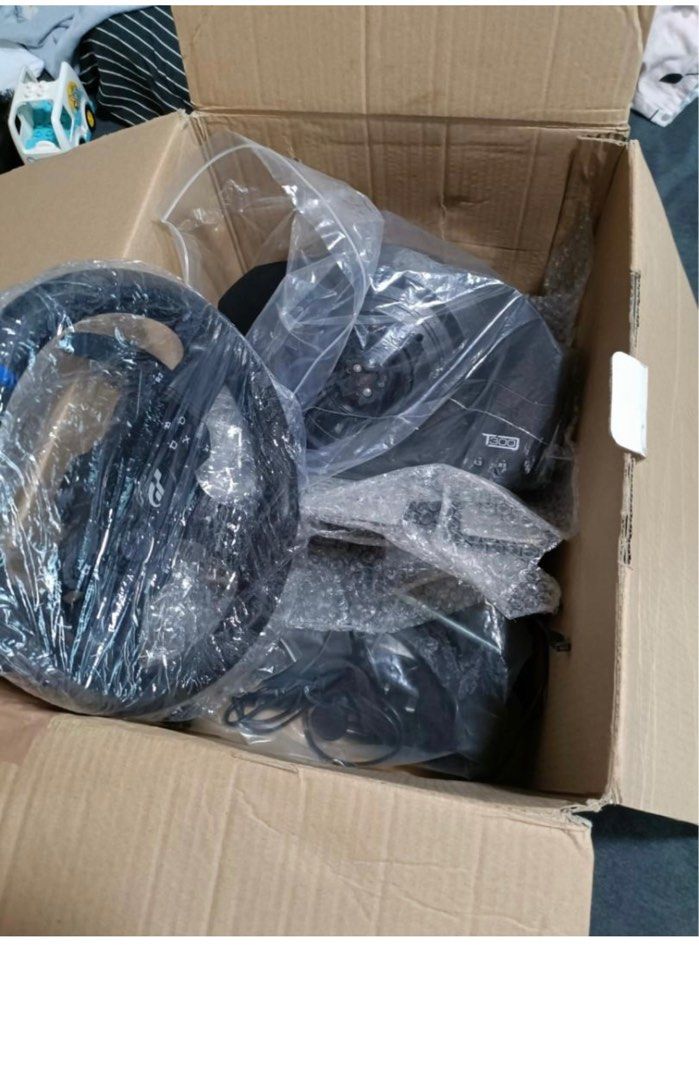 Playseat Challenge and Thrustmaster T300 RS GT edition steering wheel ...