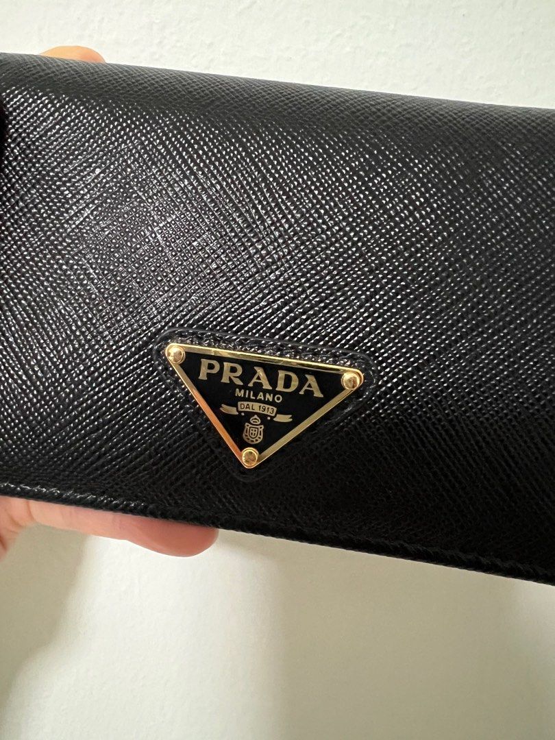 Prada wallet, Women's Fashion, Bags & Wallets, Wallets & Card Holders ...