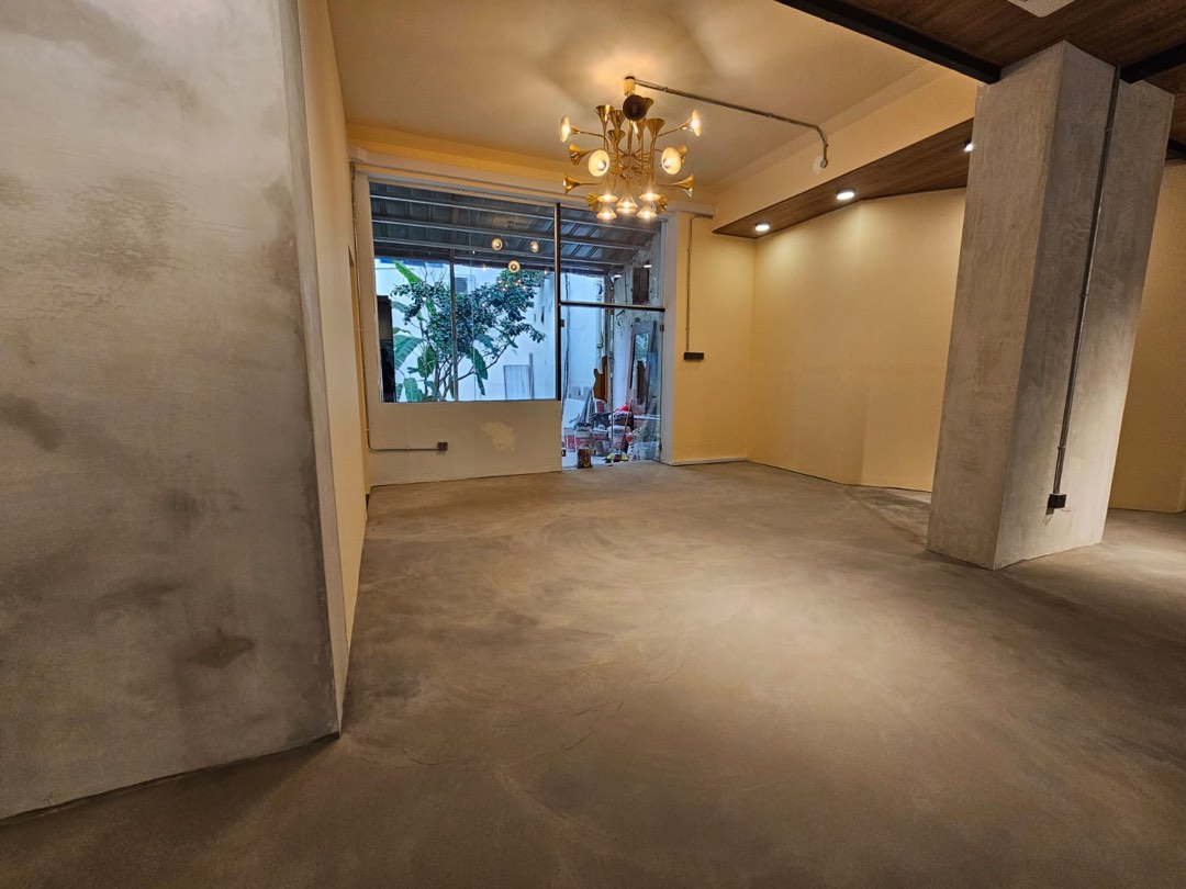 RAW CEMENT FINISH| INDUSTRIAL CONCEPT |SELF LEVELLING | SCREEDING ...