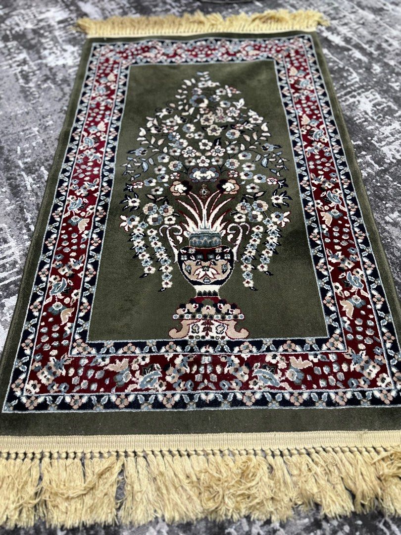 Sejadah Carpet Masjid Nabawi, Furniture & Home Living, Home Decor ...