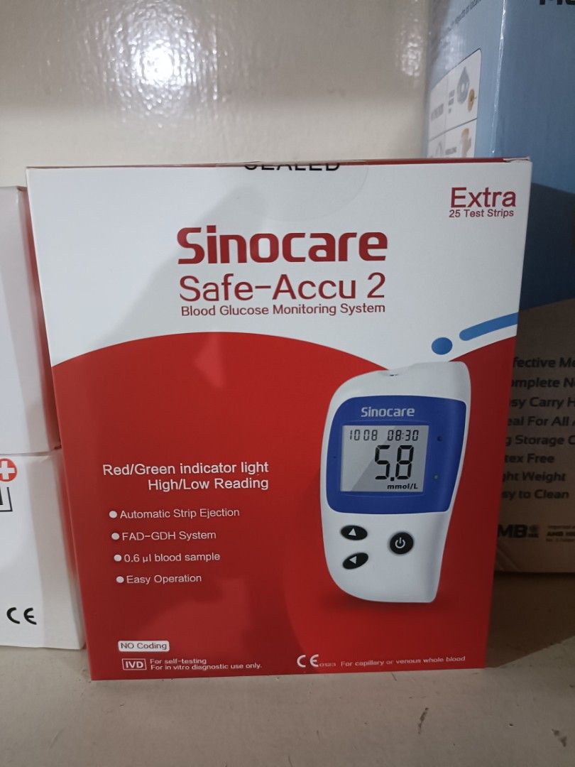SINOCARE GLUCOMETER SET on Carousell